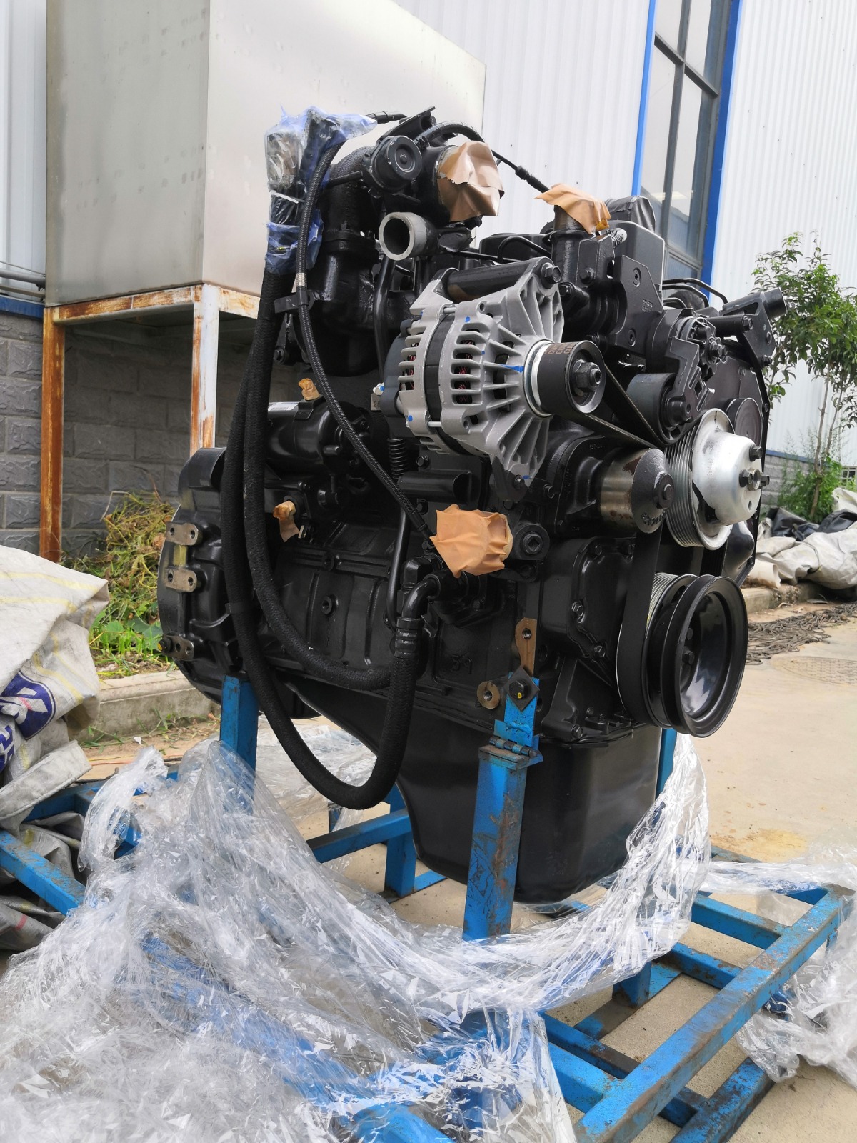 Cummins B3.9 engine | rebuiltcumminsenginesales.com